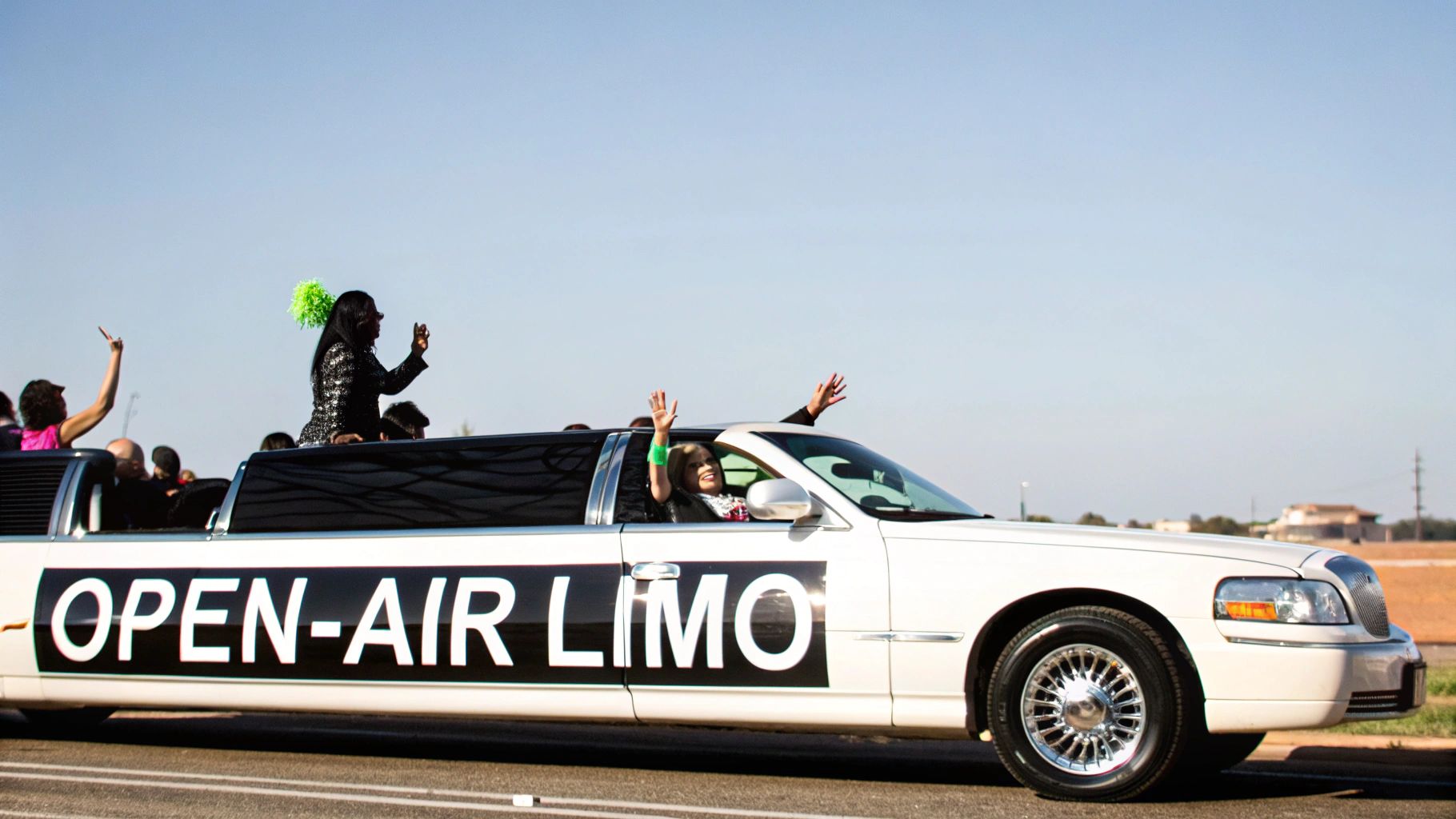 10 Types of Limo: The Ultimate Chicago Ride Guide for 2025