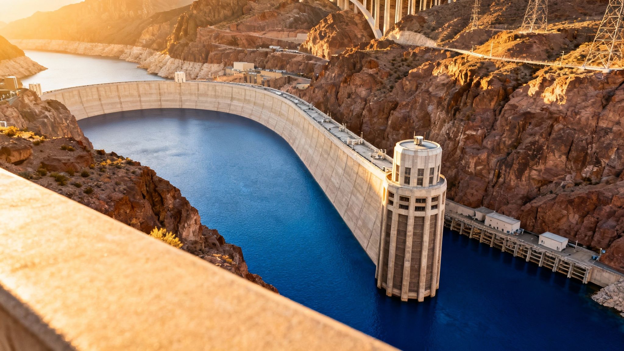 Your Ultimate Hoover Dam Tour from Las Vegas Guide - Comedy on Deck ...